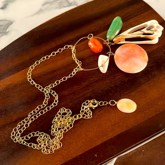 Jewelry | Beautiful Shell And Gemstone Necklace Measures 28 End To End ...